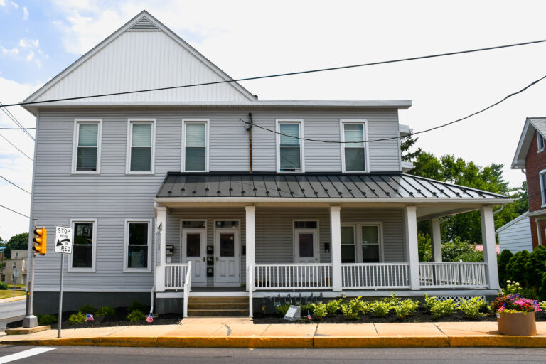 Pathways to Housing – CrossNet Ministries